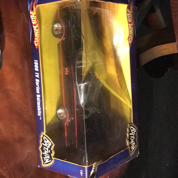 hotwheels | Toys | 966 Batmobile Tv Series Hotwheels Collectors Car ...